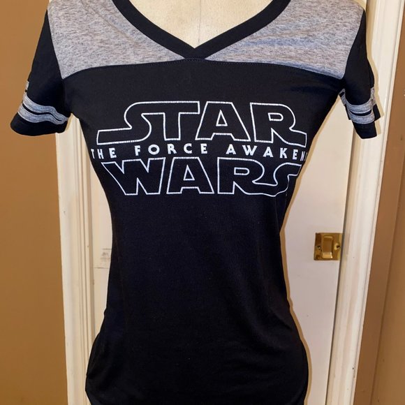Star Wars | Tops | Star Wars Women Tshirt | Poshmark